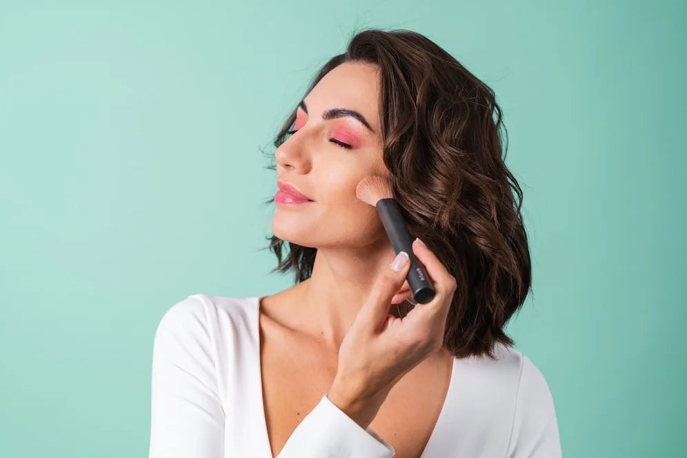 How to Pick the Best Cheekylicious Powder Blush for Your Skin Tone ...